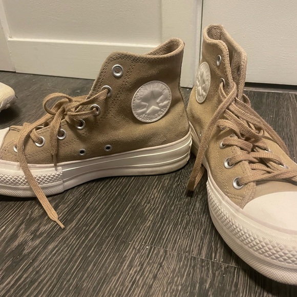 Converse | Shoes | Beige Platform High Top Converse Size 75 | Poshmark